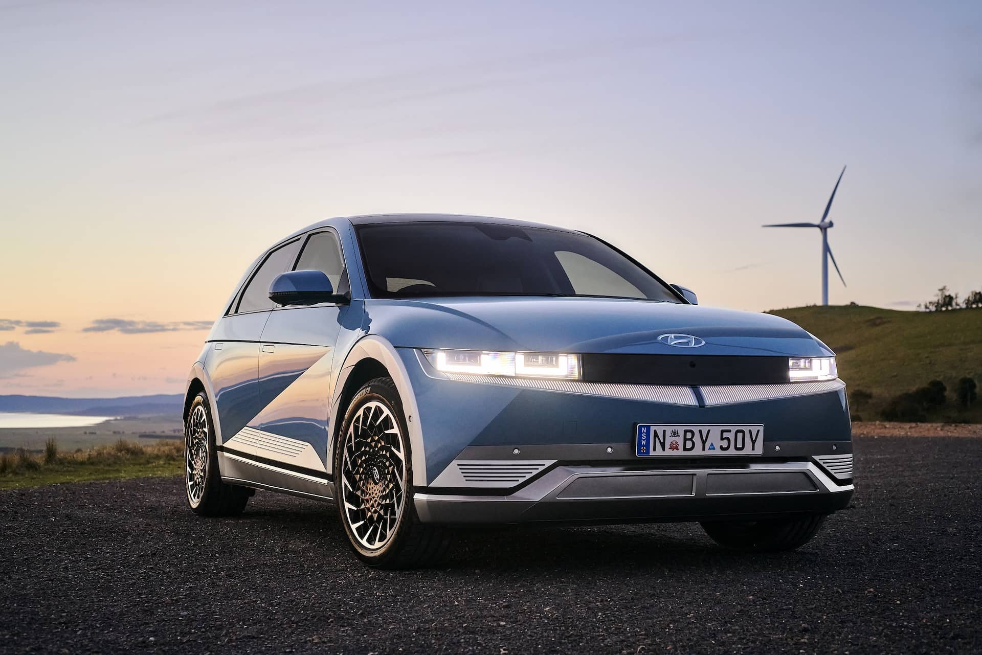 zecar - Helping you switch to electric cars and clean energy.